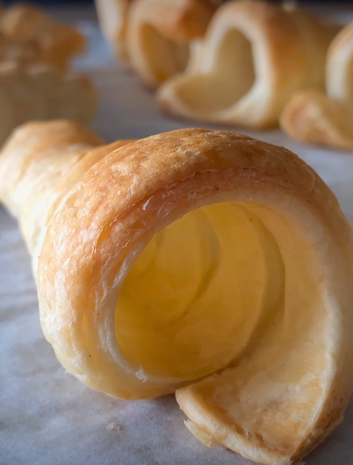 Puff Pastry Cones - LykkeBites